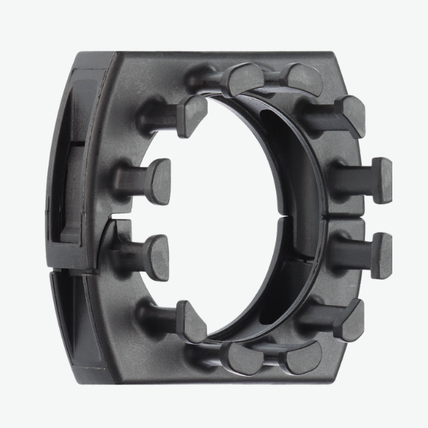 Mounting bracket with short strain relief | HENNLICH Good Idea